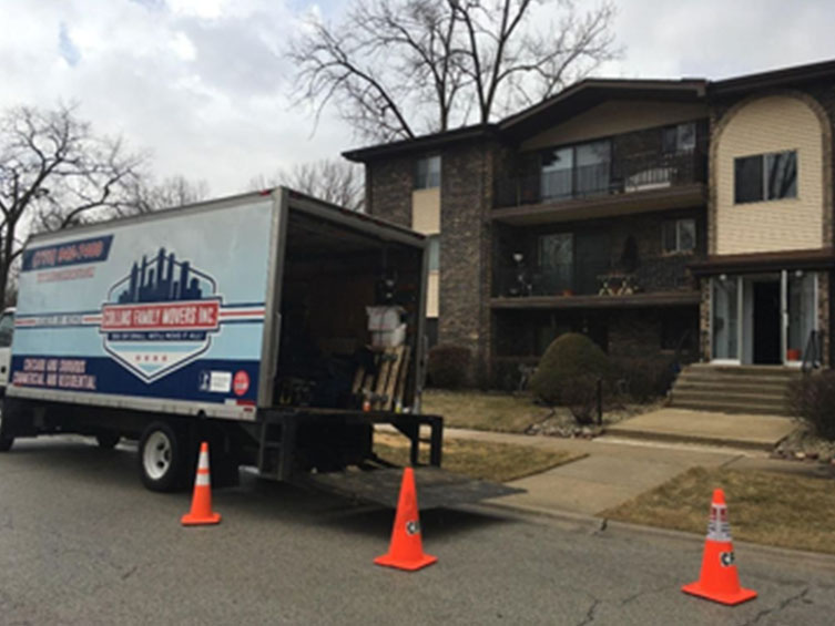 Professional Moving Services | Chicago, IL | Collins Family Movers Inc